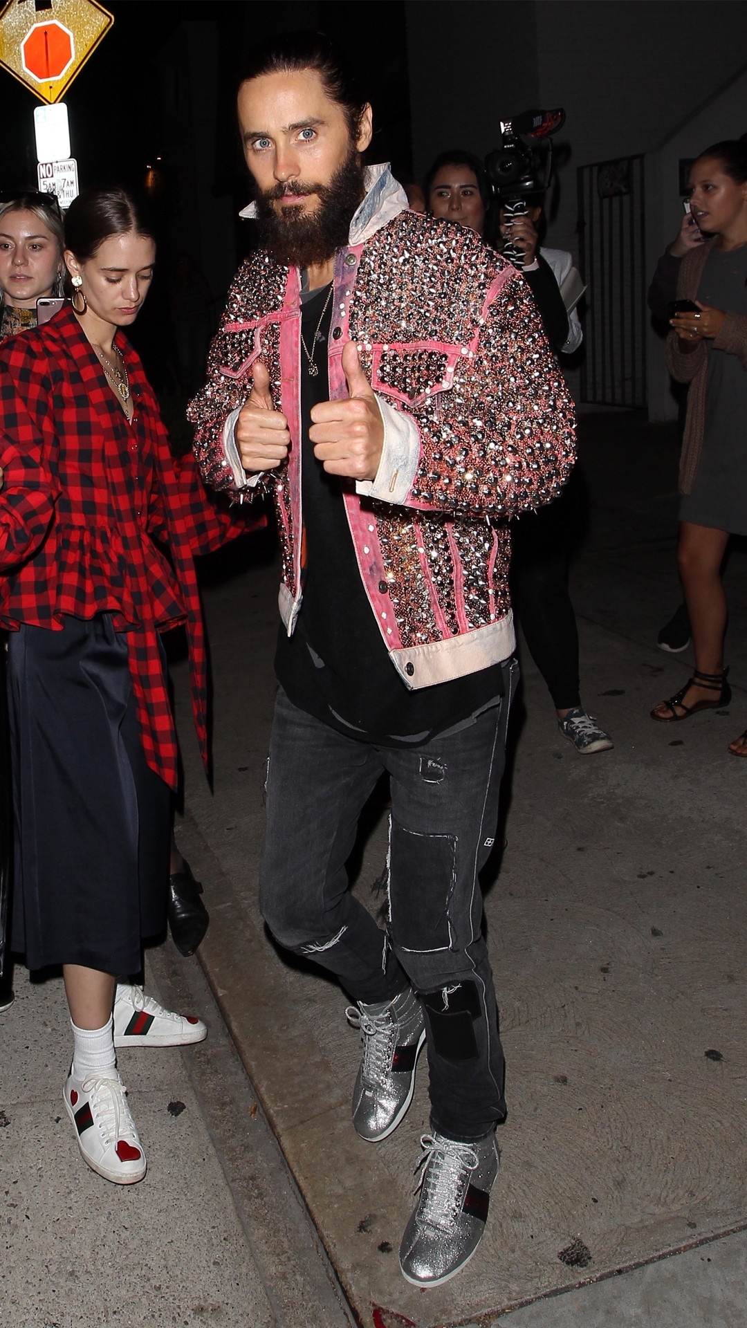 Así De Extraña Y Peculiar Es La Nueva Casa De Jared Leto En Los Ángeles E News